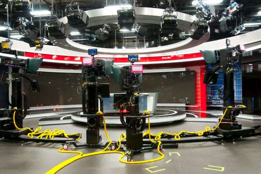 Pourquoi louer un plateau TV tout équipé pour vos événements d’entreprise