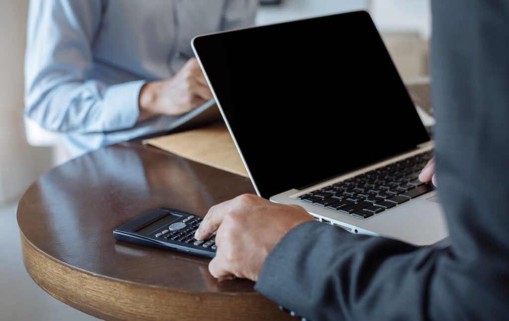 Comment calculer le HT à partir du TTC avec une TVA de 20%