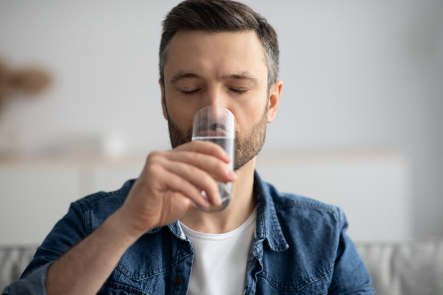 Arrêter de tousser en 5 minutes : astuces pour stopper les toussements ...