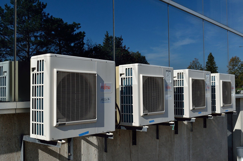 Améliorer la qualité au travail grâce à la climatisation professionnelle